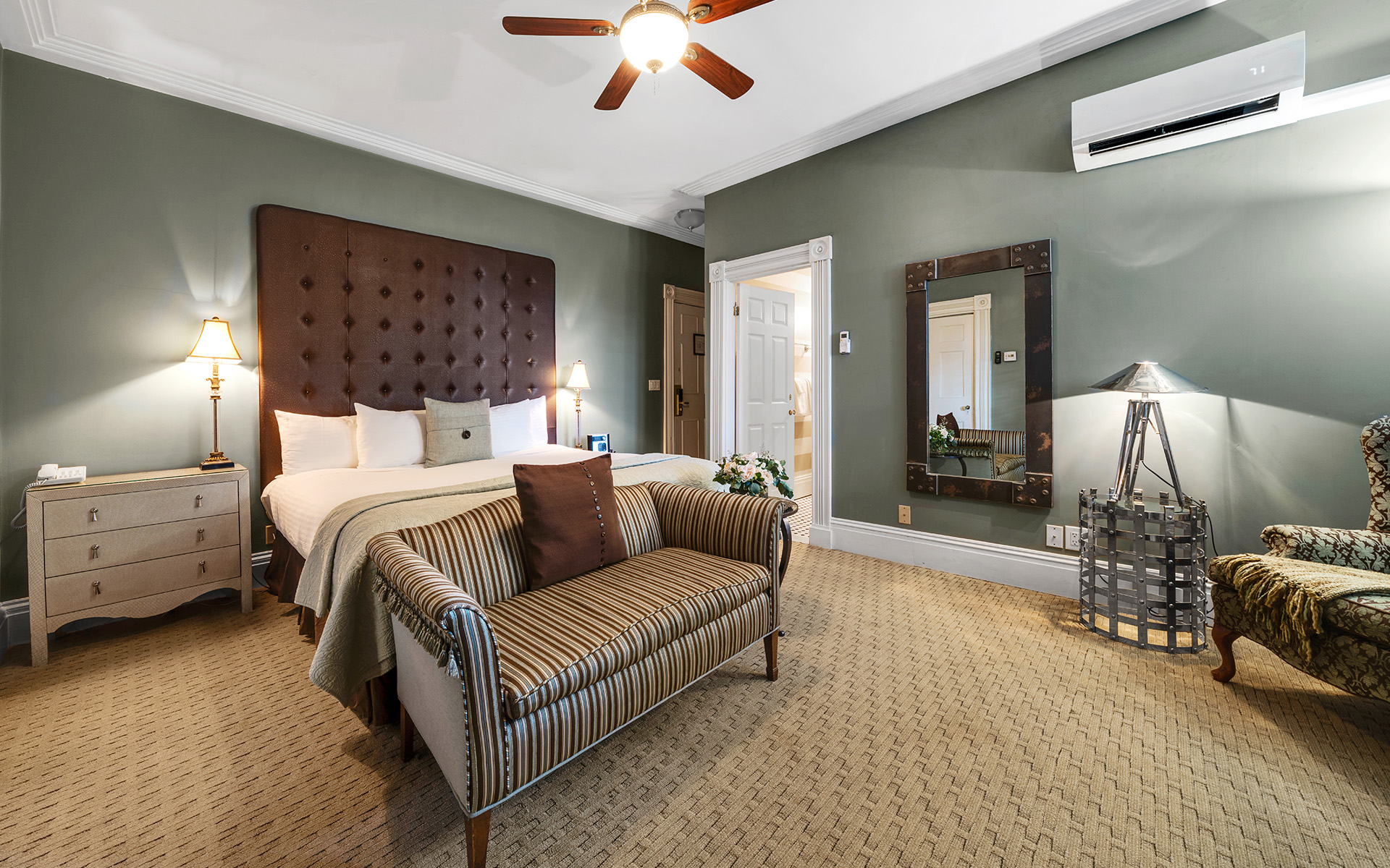 Premium Guest Rooms at The Shaw Club in Niagara on the Lake